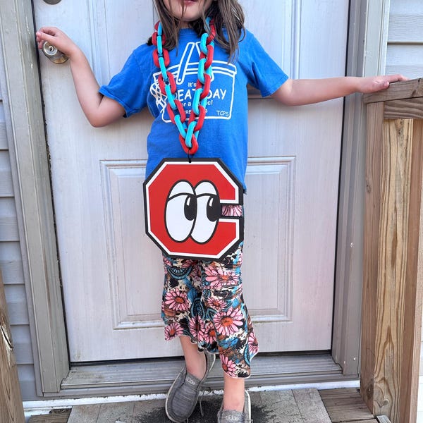 Custom Logo Chains Swag Chains Turnover Chains. Oversized Logo Chain ...