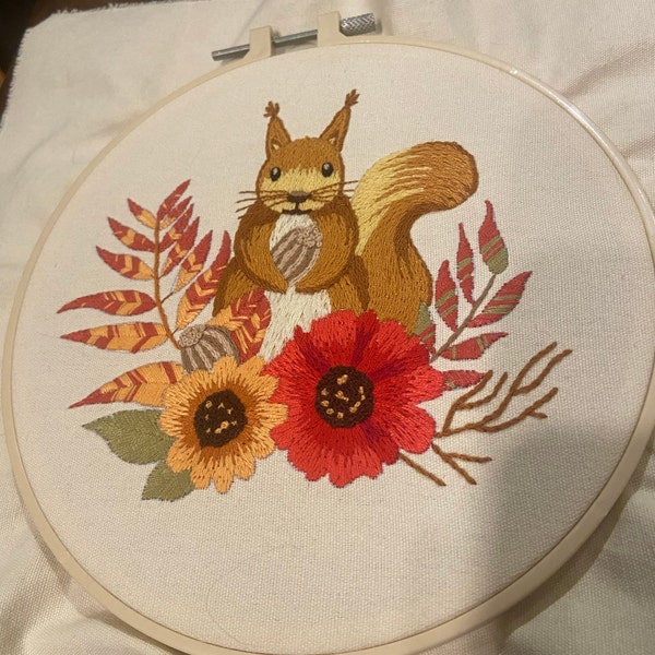 Beginner Hand Embroidery Squirrel Full Kit, DIY 3D Flowers and Animals ...