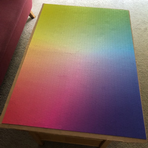 2000 Piece Gradient Jigsaw – amazing, Colourful 2000-piece Gradient ...