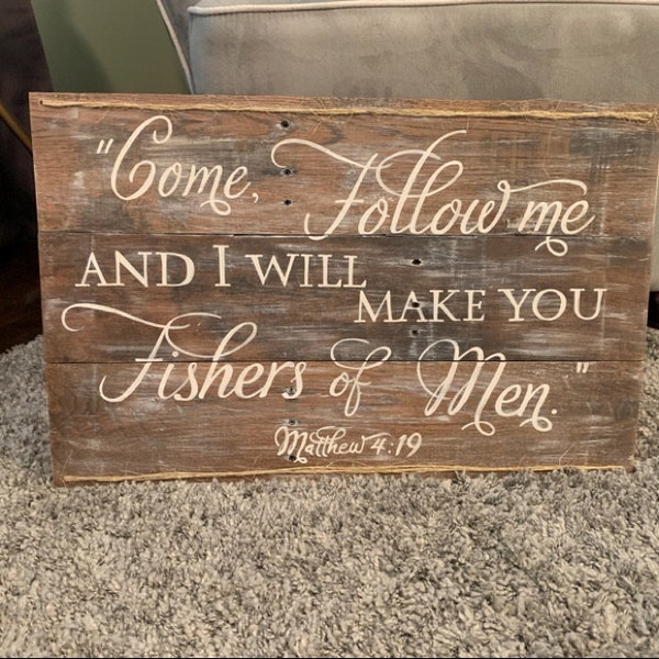 2 Corinthians 4:18. so We Fix Our Eyes Not in What is Seen, Rufous ...