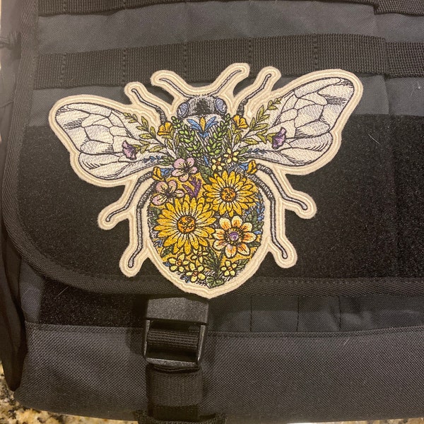 Floral Bee Embroidered Patch - Bee Patches - Bee Embroidery Designs ...