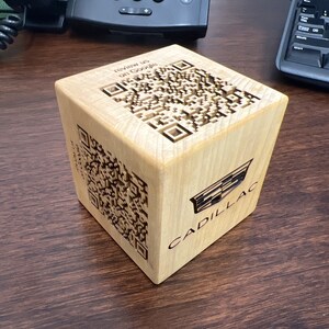 QR Code Cube, Wooden QR Code Block, Custom Logo Cube, Scan QR Menu for Restaurant, Wedding Qr ...