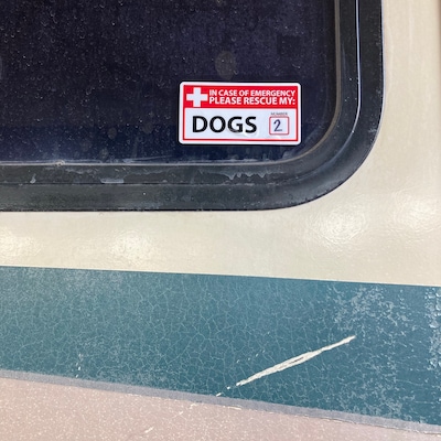 Dog Emergency Pet Rescue Sticker Vinyl Decal 1st First Aid FIRE Safety ...