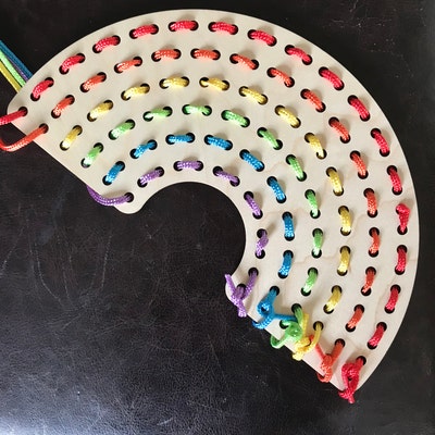 Wooden Rainbow Lacing Board With 6 Colored Laces Toddler Toy Wood ...