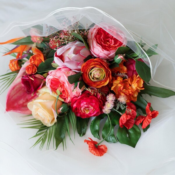 Large White Tropical Arch Flowers, Montera & Palm Island Wedding Flower ...