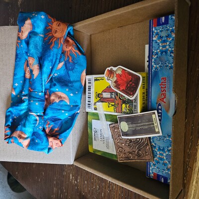 Queen Elizabeth Root Oil Orris Root Oil Hoodoo Oil Conjure Oil ...