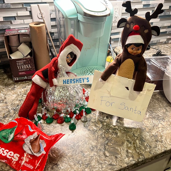 Reindeer Elf, Santa Elf, Gingerbread Elf, Snowman, Christmas Tree ...