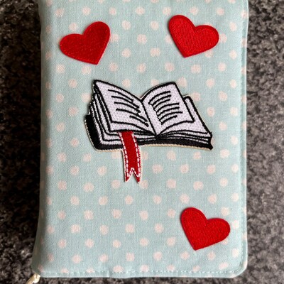 Book Iron-on Patch, Reading Book Badge, Student Badge, Vintage ...