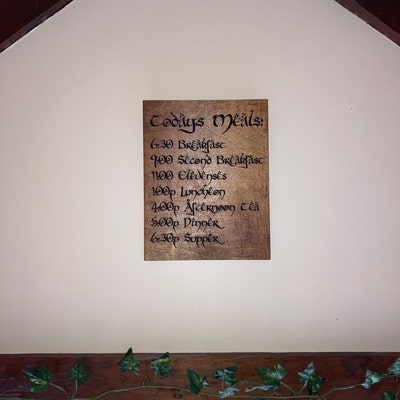 Lord of the Rings Inspired Hobbit Meal Times 8 in by 10 in Wood Sign ...