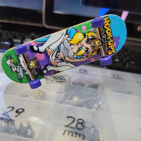 Fingerbomb Sk8boards Complete Custom Retro Style Fingerboard (BF) - Etsy