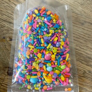 Sprinkles Lady Glitter Sprinkle Mix Trolls Inspired Sprinkles Edible ...