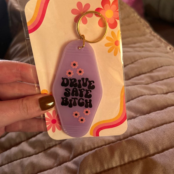 Retro Motel Keychain Enjoy the Little Things Keychains Girly Things ...