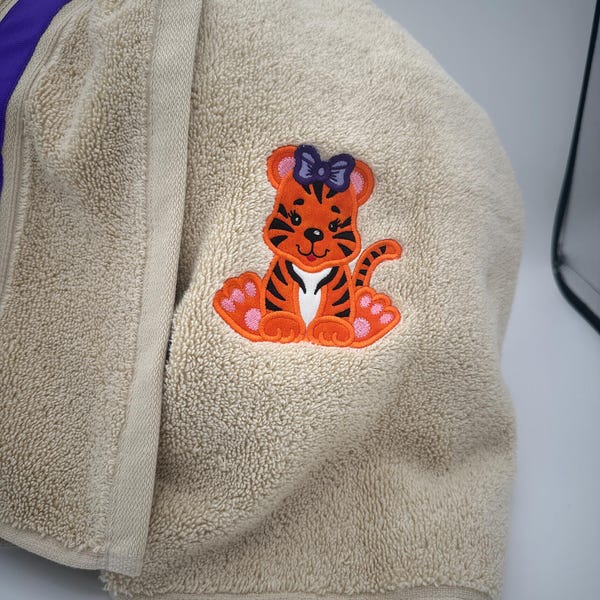 Tiger Girl Applique Design- Baby Tiger Applique Embroidery Design for ...