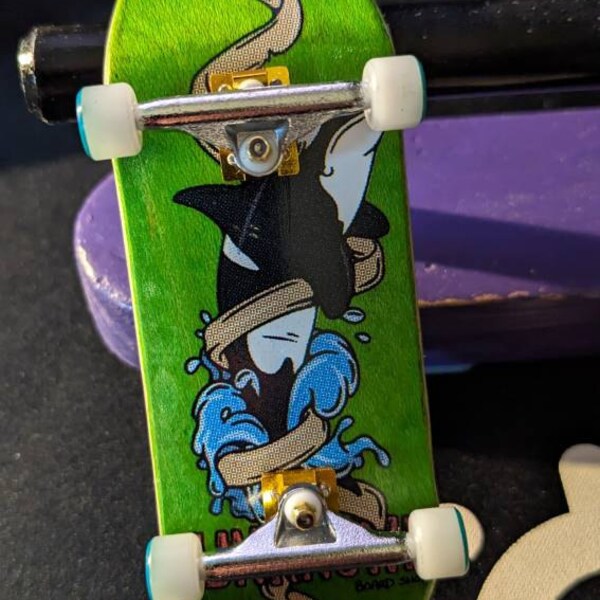 Deli Decks Fingerboard Complete Set - Etsy