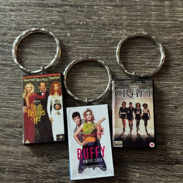 Miniature VHS Movie Keyring ANY Movie You Like Novelty 80s Film Gift ...
