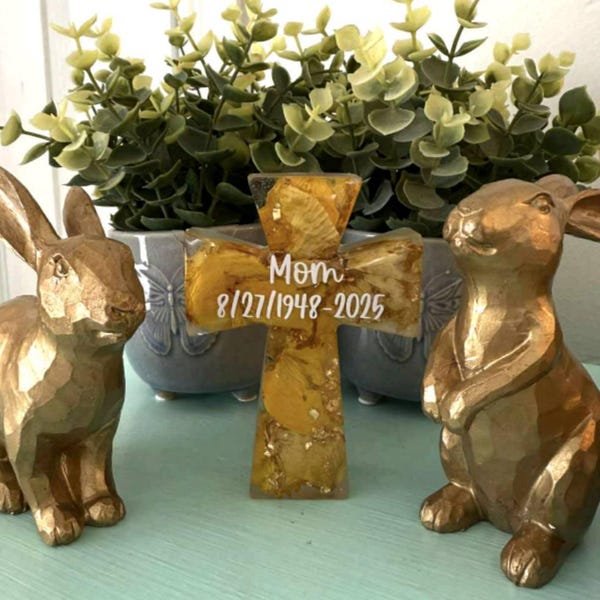 Funeral Flower Keepsake, Memorial Standing Petals Display, Cross ...