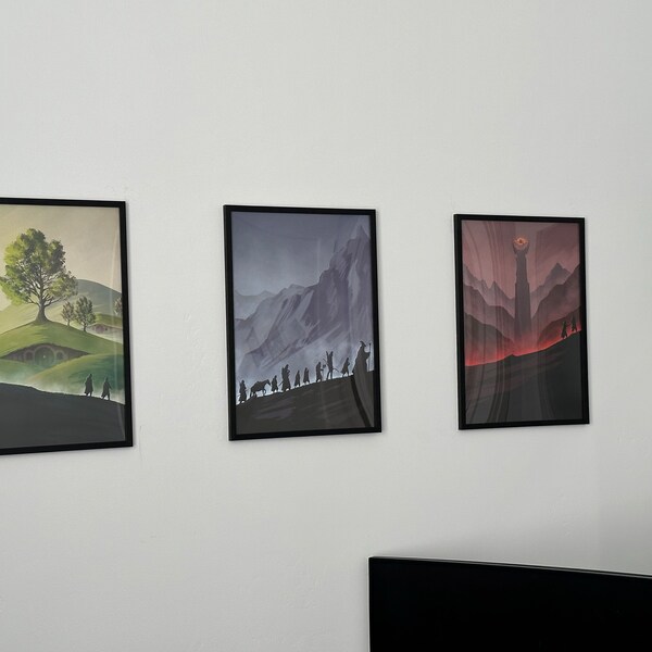 Lord of the Rings Poster Set Minimalist Hobbiton, Fellowship of the ...