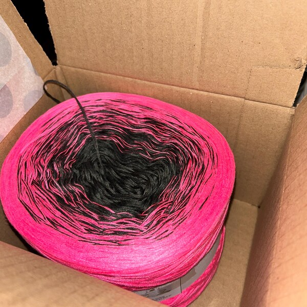 Paint It Black Black Gradient Yarn Crochet Yarn Knitting Yarn Wolltraum ...