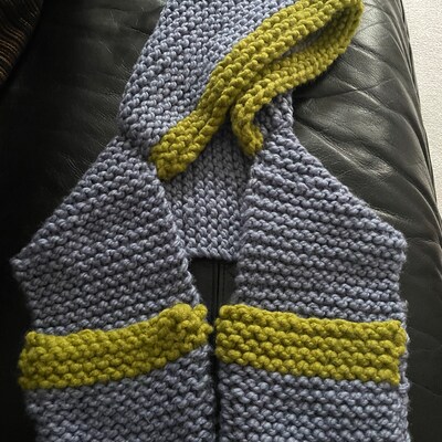 KNITTING PATTERN the Wesley Scarf - Etsy Canada