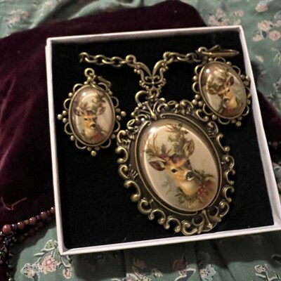 Mourning Brooch, Memento Mori Pin, Victorian / Edwardian Inspired ...