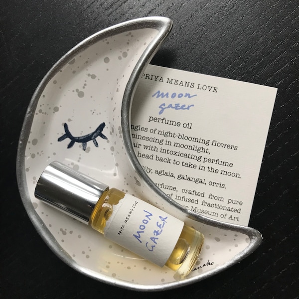 MOON GAZER Natural Perfume Oil - Moonlight and Night Blooming Flowers ...