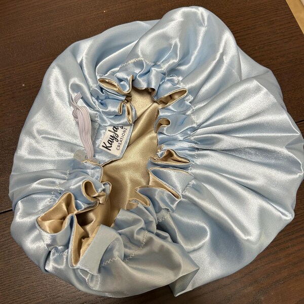 Baby Blue & Ivory Bonnet| Double-layered Reversible and Adjustable ...
