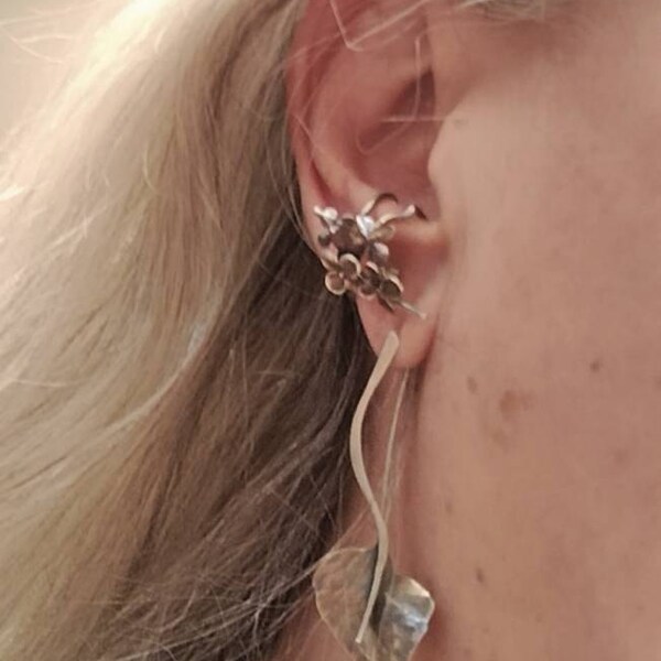 Cute Floral Cuff in Silver With Small Hydrangea Flowers, Floral Ear Cuff, Blue Flower Cuff - Etsy
