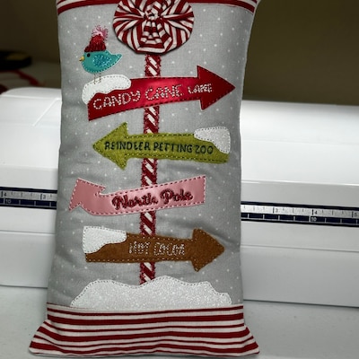 Mini Brick Road Pattern for Table Runner or Placemats by Atkinson ...