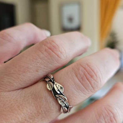 Mobius Wedding Band, Mobius Stacking Gold Ring, Minimalist Ring, 2.7mm ...