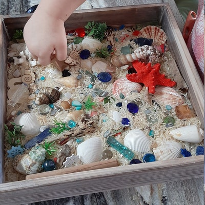 Honeycomb Bumblebee Counting Sensory Bin, Preschool Math, Montessori ...