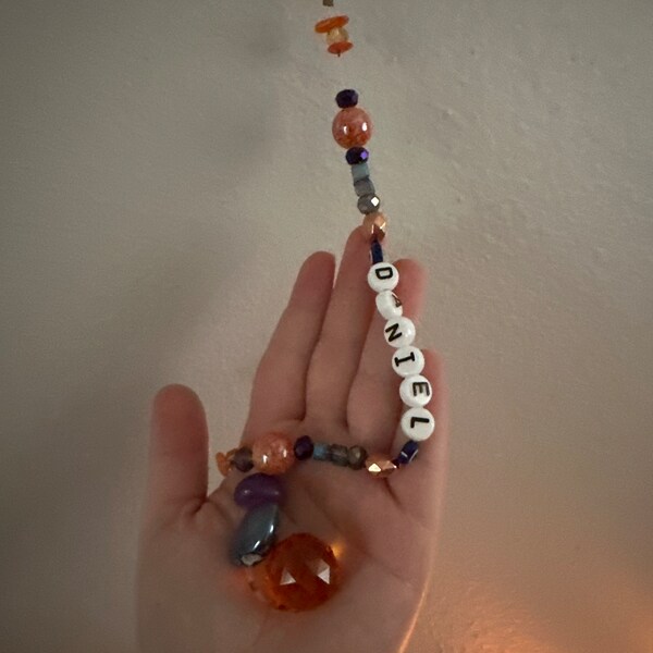 Elegant Handcrafted Standing Suncatcher for Mesmerizing Light Prisms ...