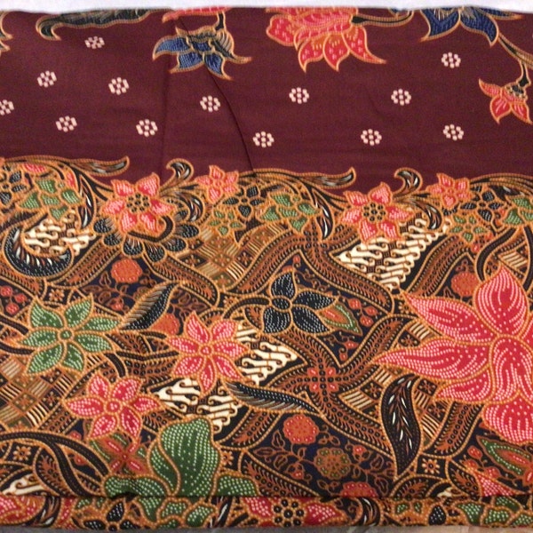 Indonesian Batik Fabric Hand Fans, Traditional Javanese Batik Sarong ...