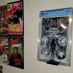 Comic Book Wall Mount Display Shelf - Etsy