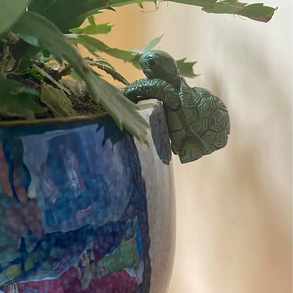 Turtle Pot Hanger, Garden Decoration, for Fairy Gardens - Etsy