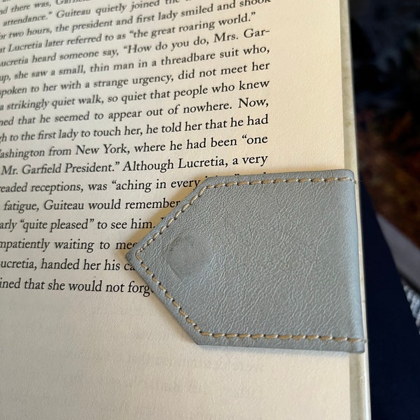 Personalise Bookmark Olive Green Leather Bookmark Magnetic Bookmark 3rd ...