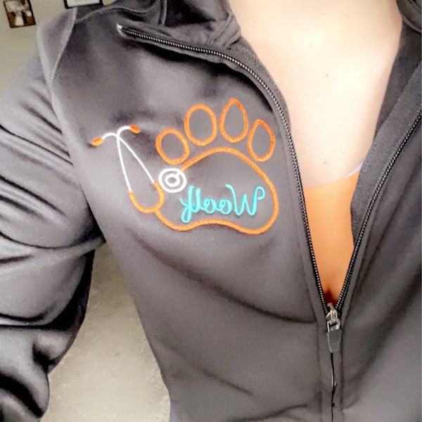 Vet Gift, Monogrammed Veterinarian Shirt, Vet Tech, Stethoscope, Dog ...