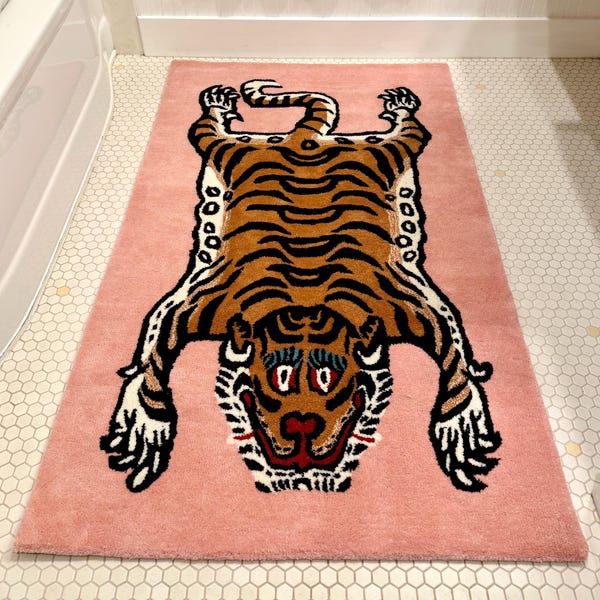 Buy New Designed Leopard Hand Tufted Carpet 100% Woolen Rug Online in ...
