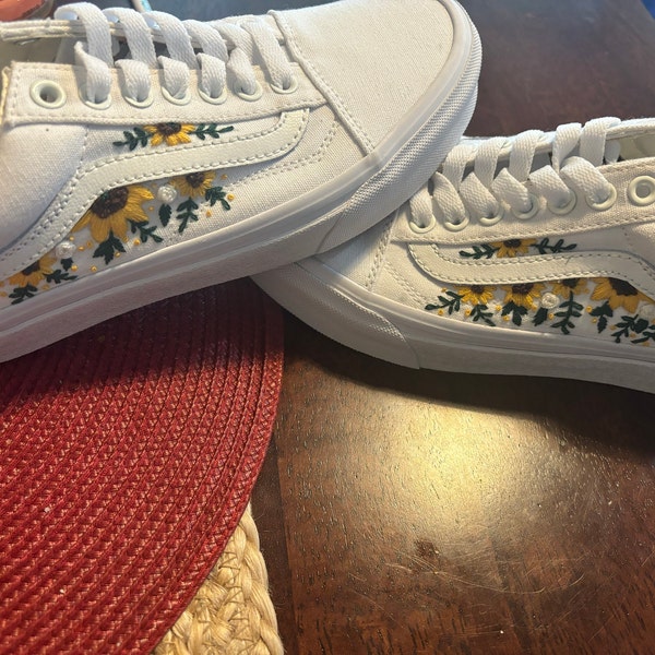 Custom Vans/custom Sneakers Sunflower/embroidered Vans Colorful ...