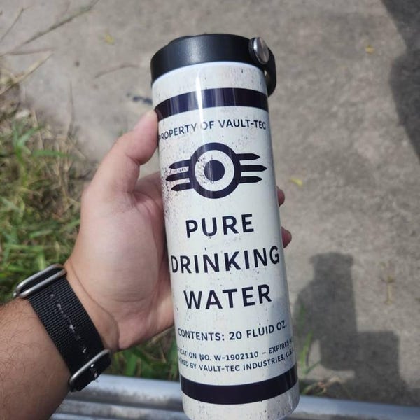 Fallout Vault-tec Pure Drinking Water - 20 Oz. Tumbler W/metal Straw ...