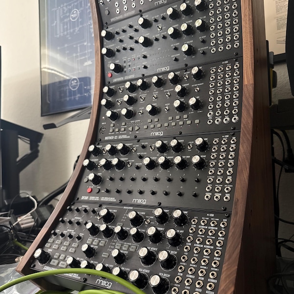 Moog Mount in Walnut for 5 Synthesizer Modules - Perfect for DFAM ...