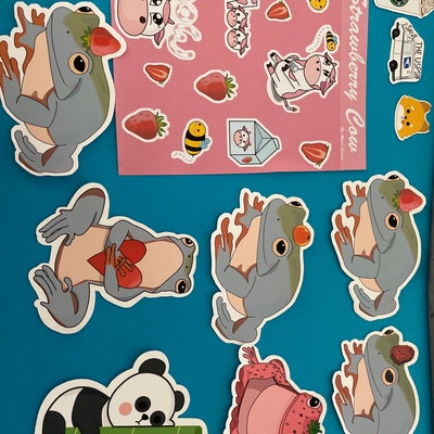 Thicc Peach Sticker WATERPROOF - Etsy