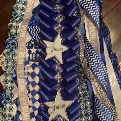 Garter Homecoming Mum MADE TO ORDER - Etsy