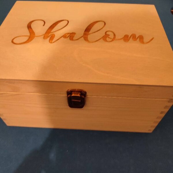 Engraved Name Box - Personalised Wooden Box - Keepsake Memory Box ...