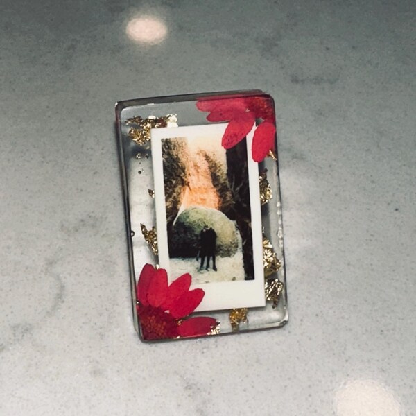 Custom Anime Resin Photo Keychain Custom KPOP Resin Photo Keychain ...