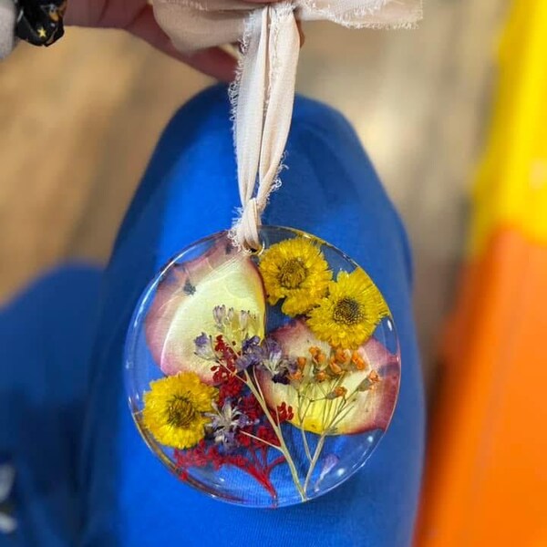 Genuine Flower Resin Clutch Purse - Etsy