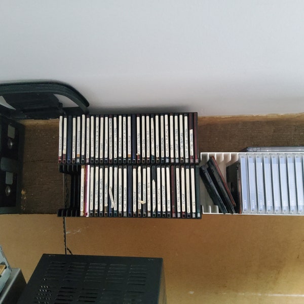 CD Cases Tray holds 18 in a 1x18 Layout Storage/holder/stand/rack/box ...