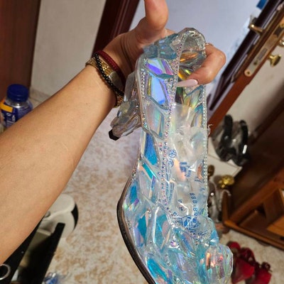 Cinderella Glass Slipper Wedding Shoes Fairytale Disney Princess Theme ...