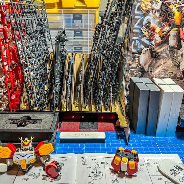UC Modular Gunpla Gundam Runner Holder for Scale Modeling - Etsy