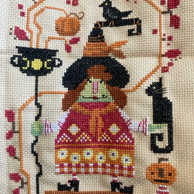 Matilda the Pumpkin Witch Cross Stitch Pattern, Pumpkins Cross Stitch ...