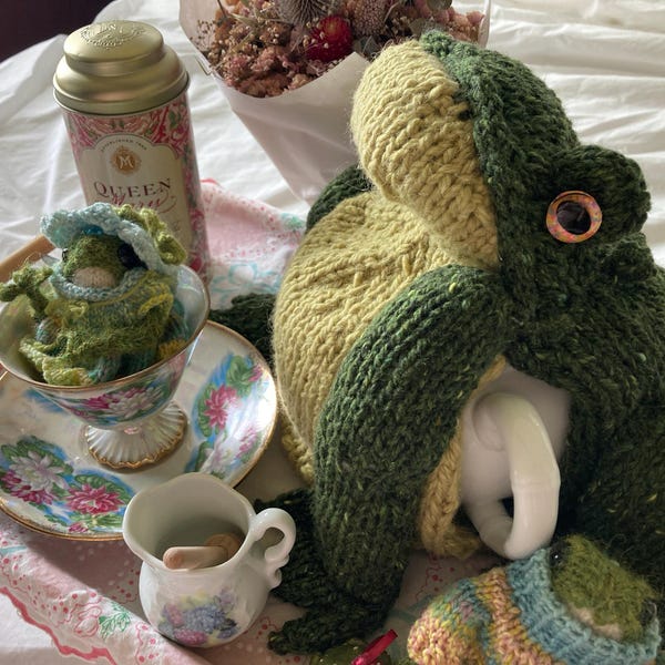 Frog Tea Cosy Knitting Pattern - Etsy